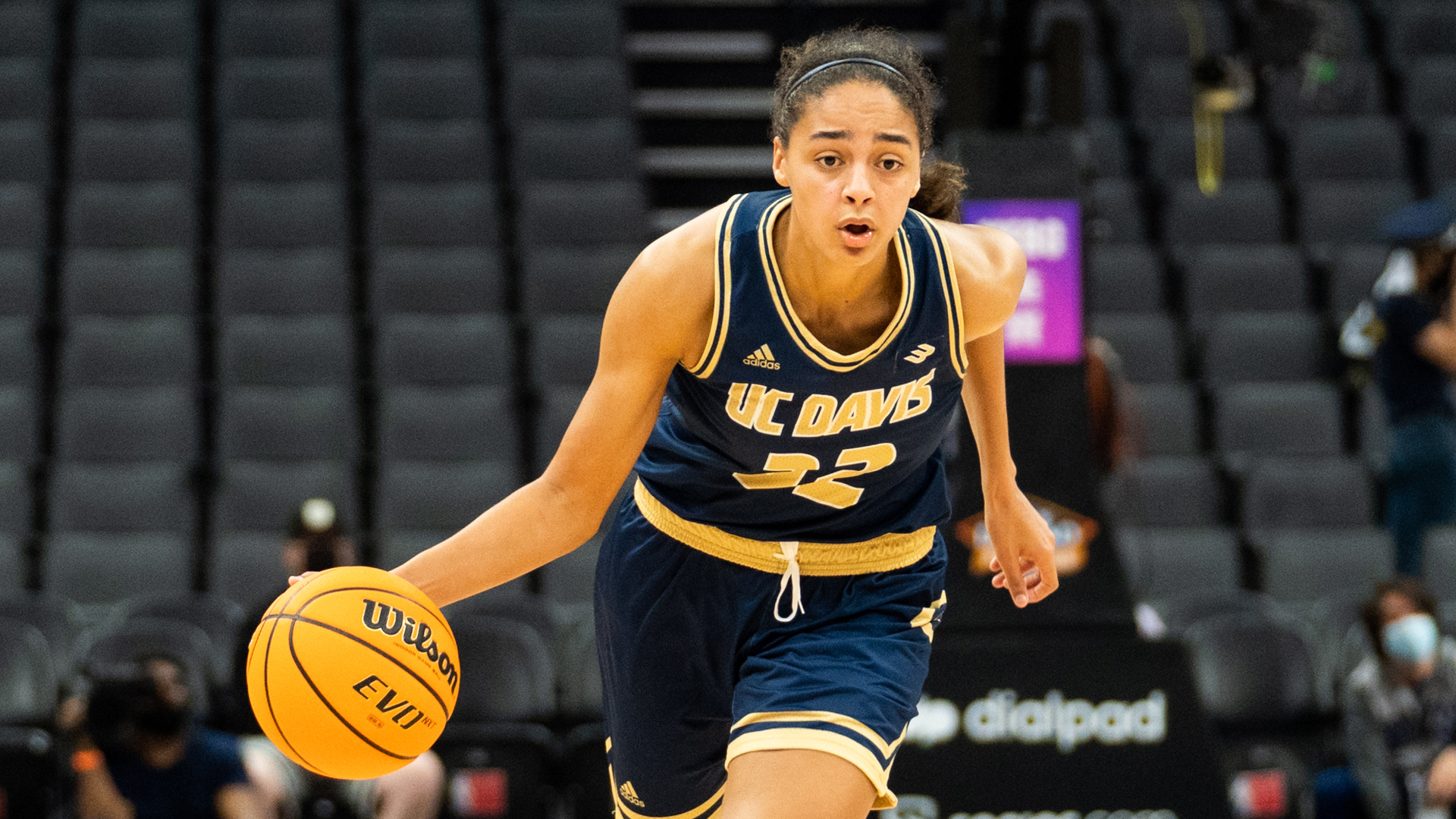 Hall with a huge second half in La Jolla - UC Davis Athletics