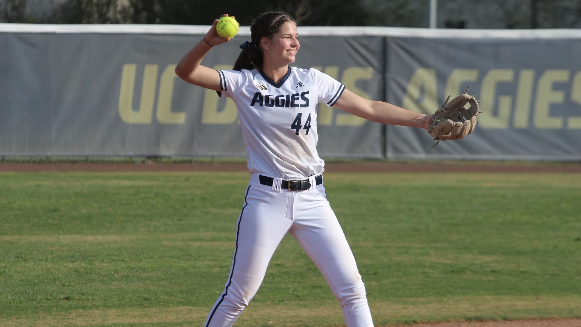 Libbie McMahan - Softball - UC Davis Athletics