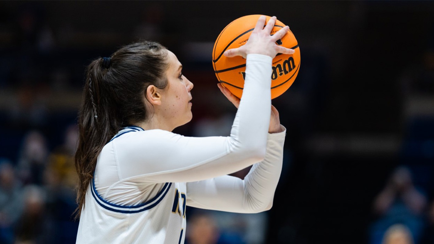 Tess Sussman - Women's Basketball - UC Davis Athletics
