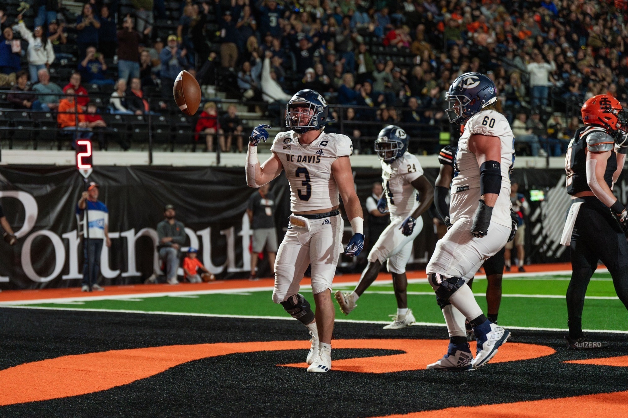 Lan Larison - Football - UC Davis Athletics
