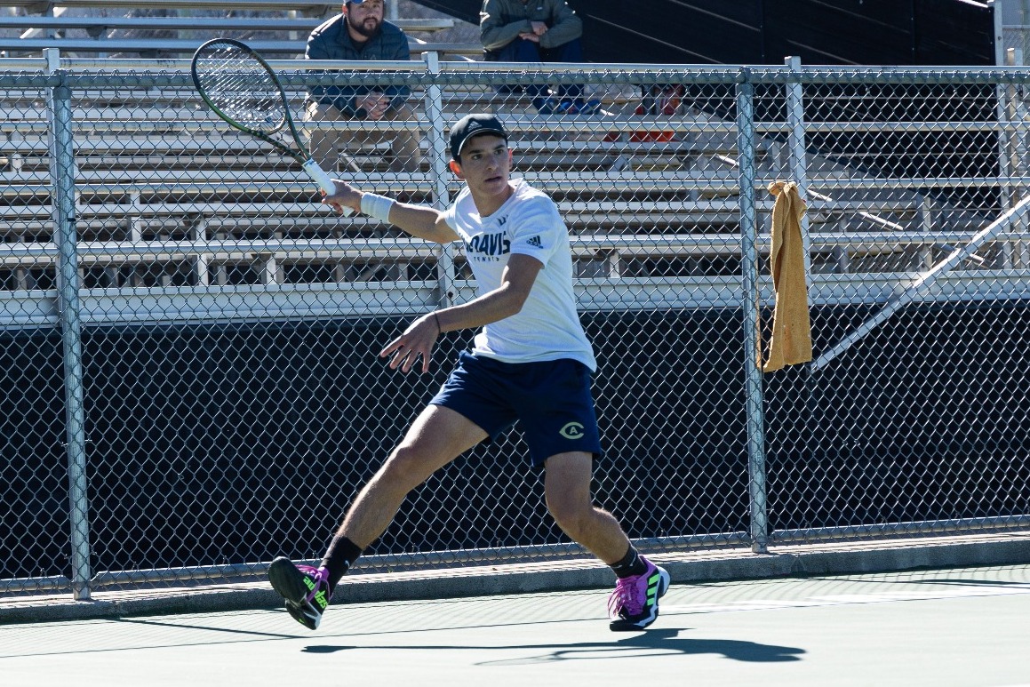 Men's Tennis Win at Home for Second Week in a Row - UC Davis Athletics