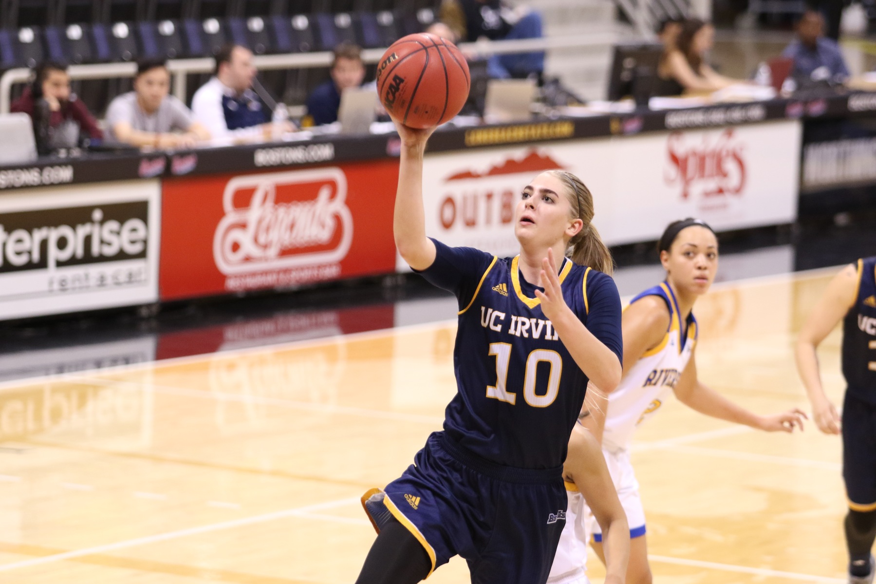 Andee Ritter - Women's Basketball - UCI Athletics