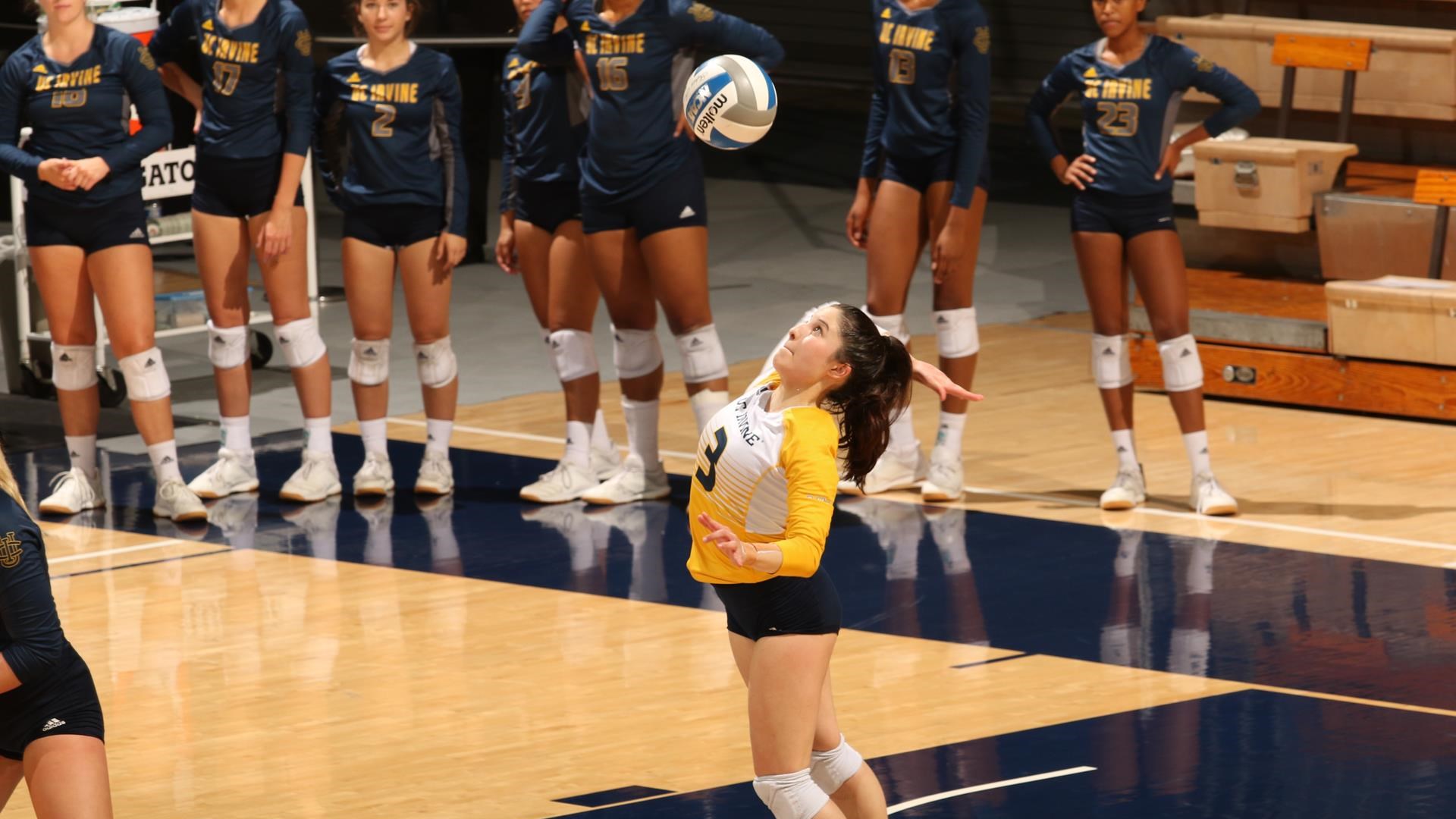 Erin Alonso - Women's Volleyball - UCI Athletics