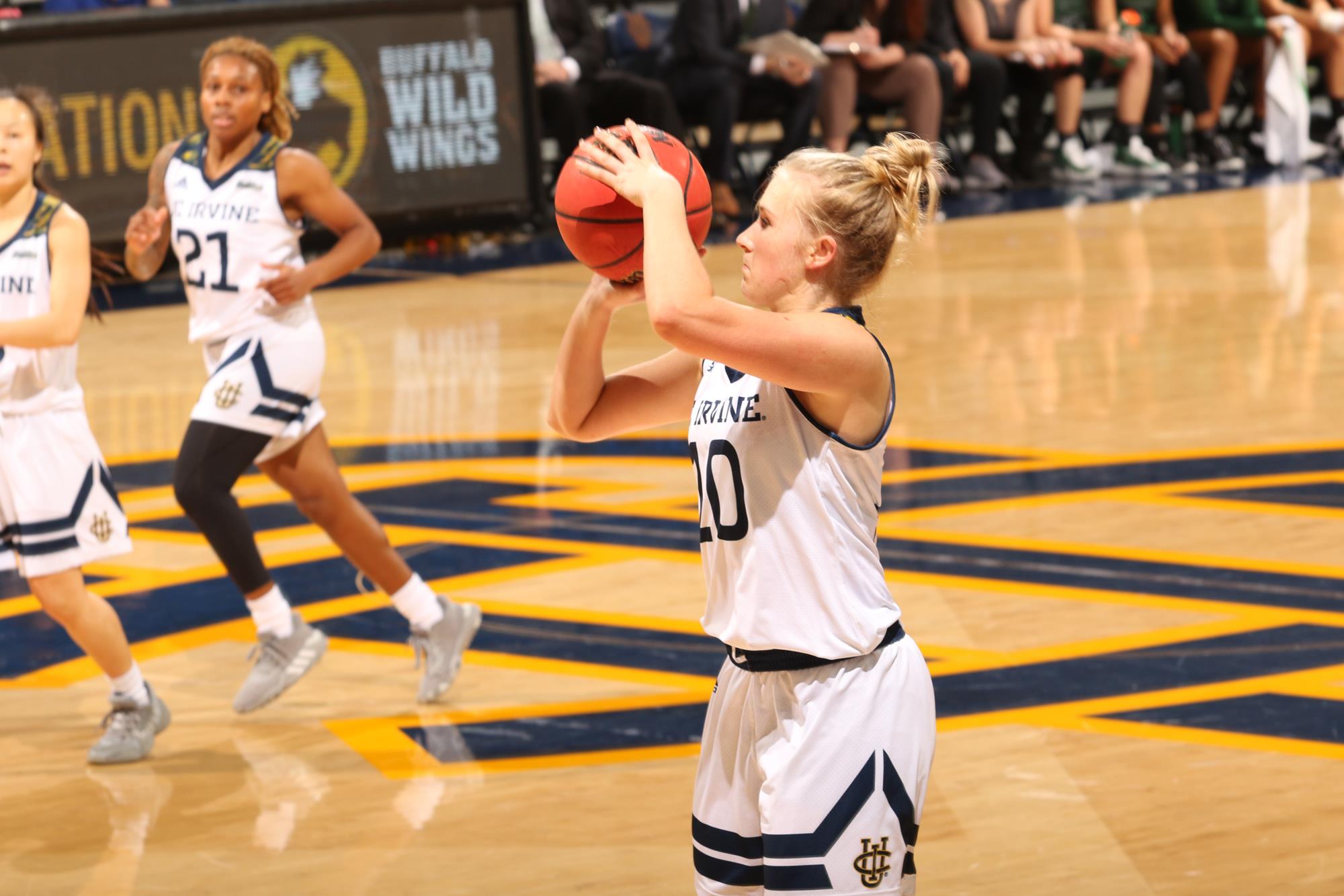 Jayde Cadee - Women's Basketball - UCI Athletics