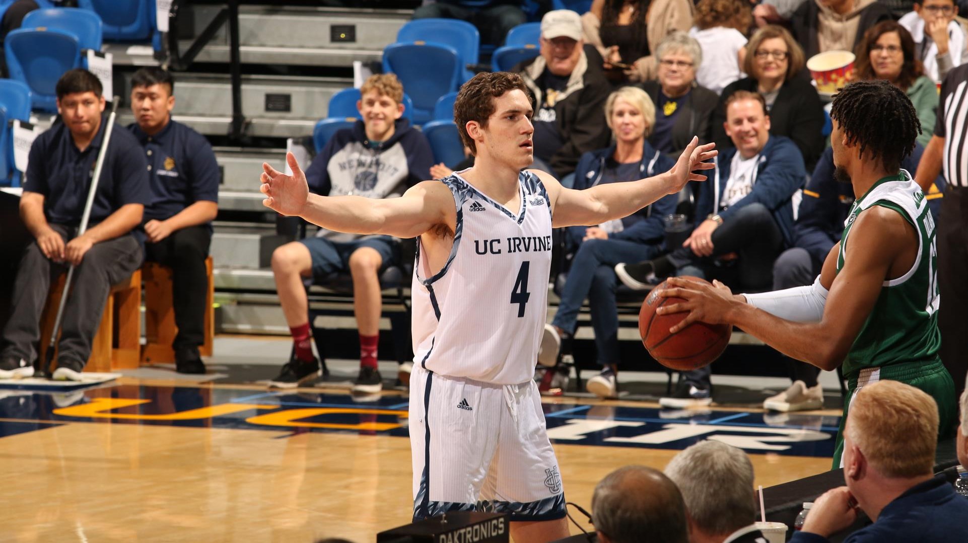 Aiden Krause - Men's Basketball - UCI Athletics