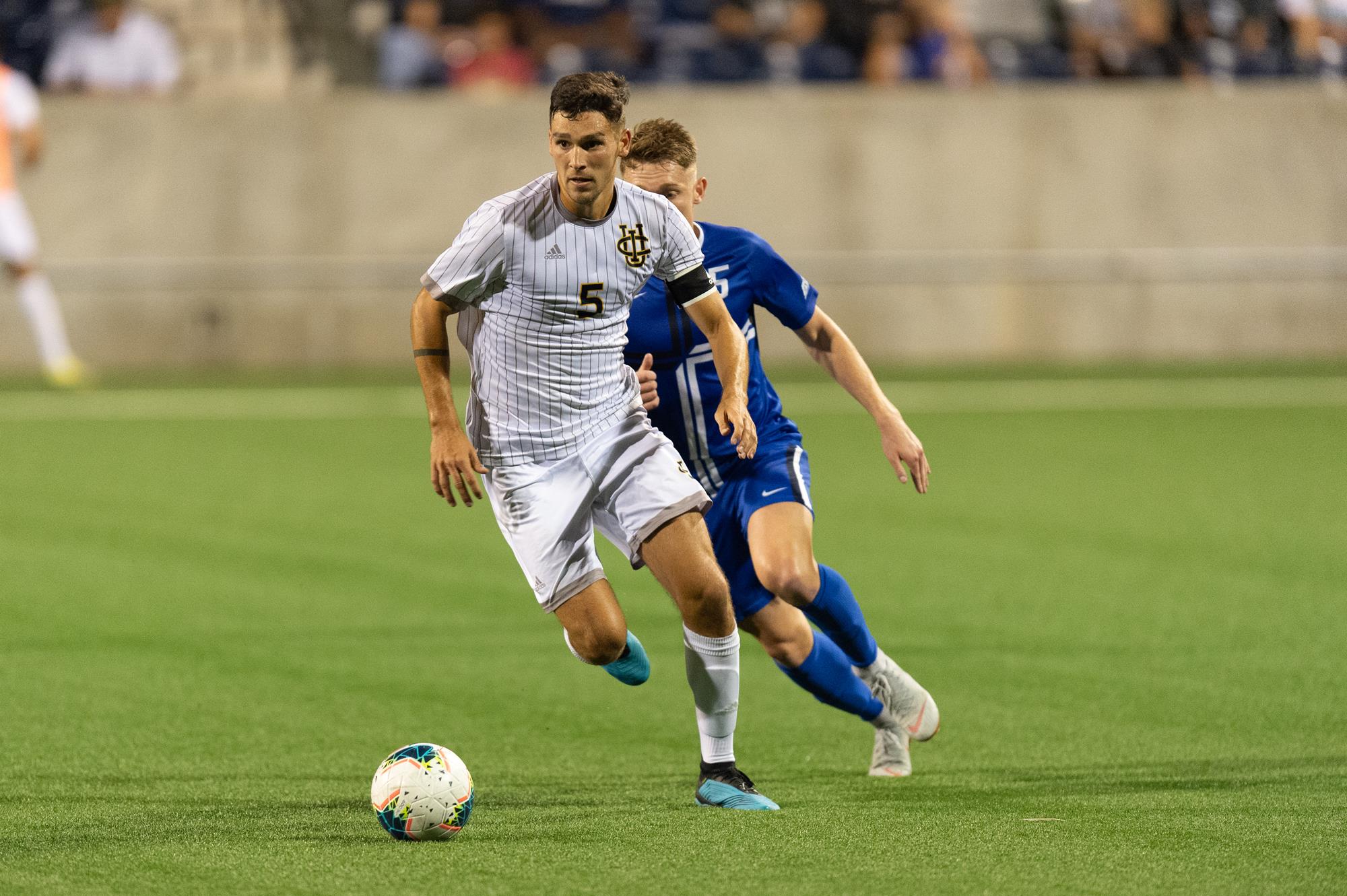 Luca Mastrantonio - Men's Soccer - UCI Athletics