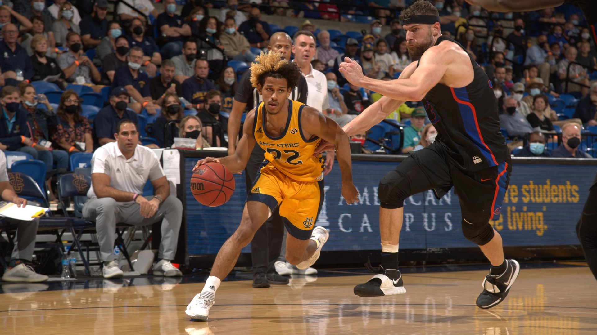 DJ Davis - Men's Basketball - UCI Athletics