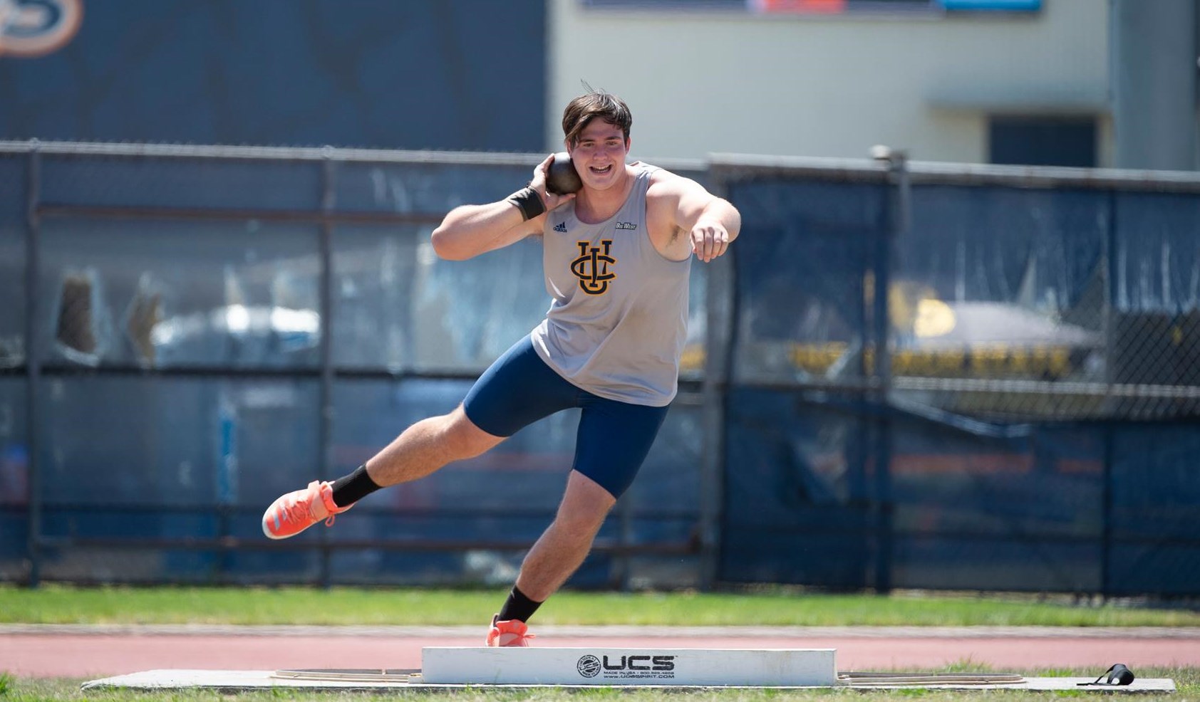 Noah Holm - Men's Track & Field - UCI Athletics