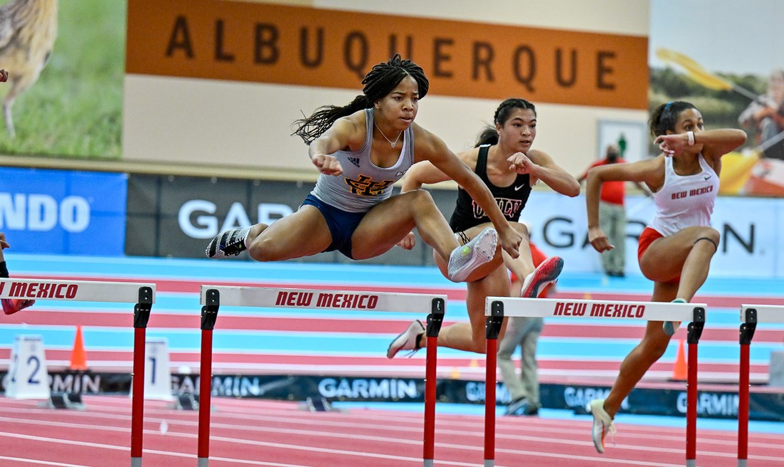 Reyna Johnson - Women's Indoor Track - UCI Athletics