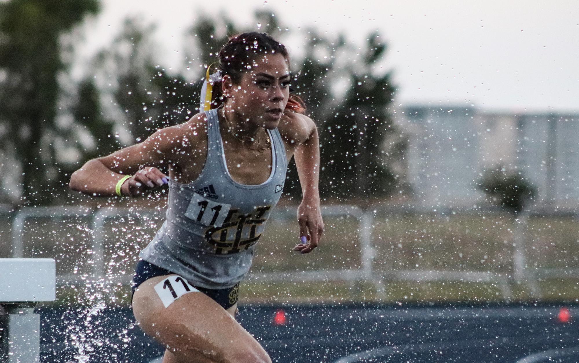 Hannah Chau - Women's Track & Field - UCI Athletics