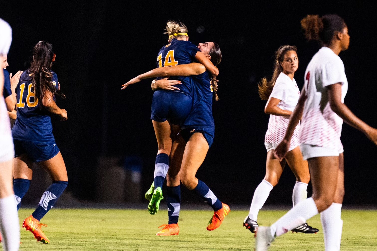 Lilli Rask - Women's Soccer - UCI Athletics