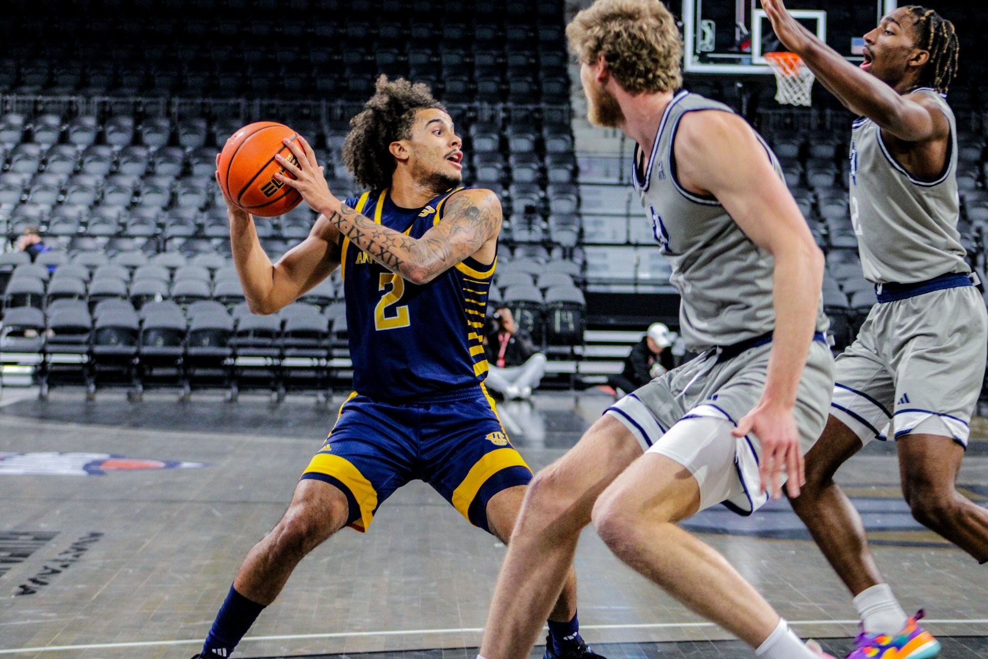 Big Second Half Propels UC Irvine Past Rice - UCI Athletics