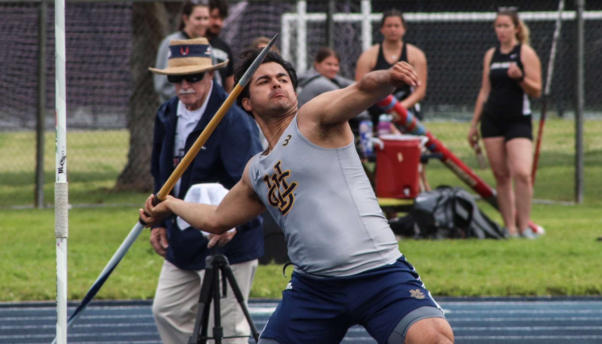 Julian Sotelo - Men's Track & Field - UCI Athletics