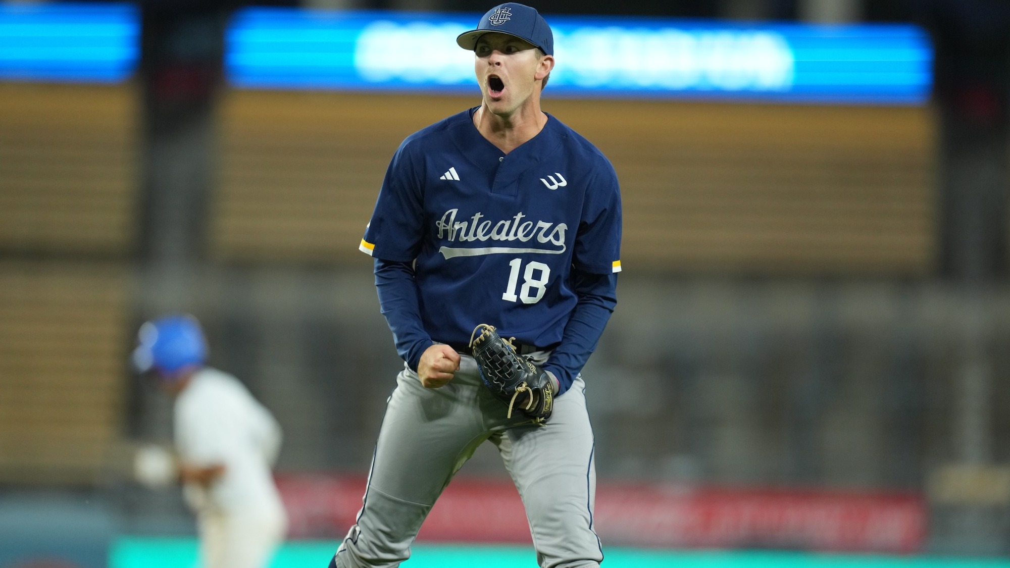 Pinto Powers 'Eaters to Friday Night Win, 4-3 - UCI Athletics