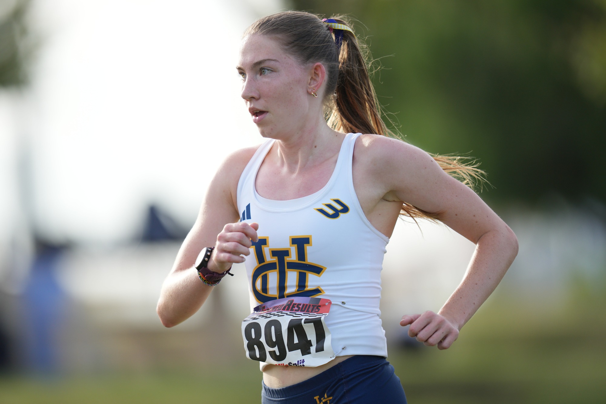 Malia Gay Takes Down 800m School Record - UCI Athletics