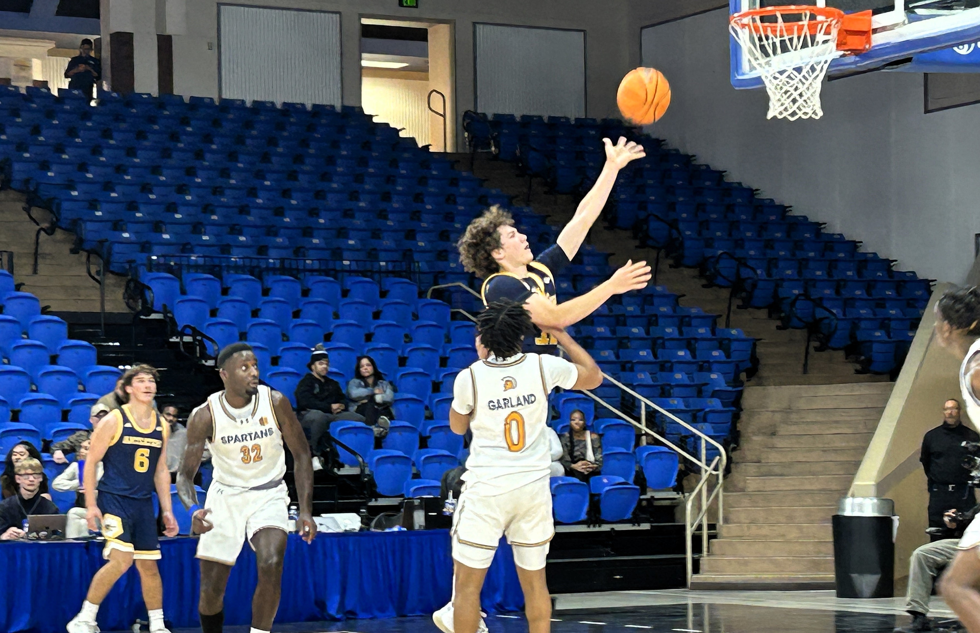 UC Irvine Meets Utah Valley; Northern Iowa - UCI Athletics