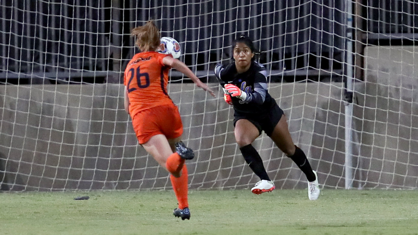 Idalia Serrano - Women's Soccer - UCLA