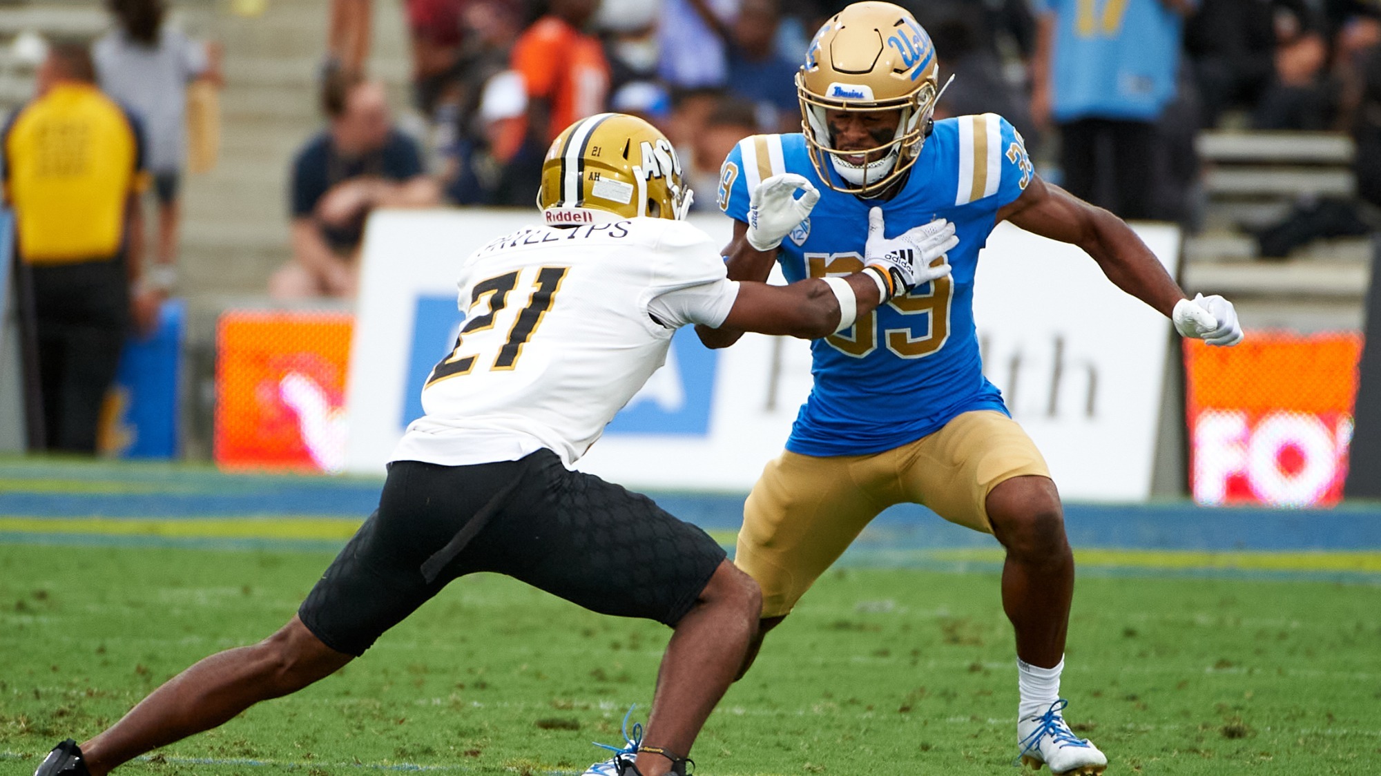 Kaleb Tuliau - Football - UCLA