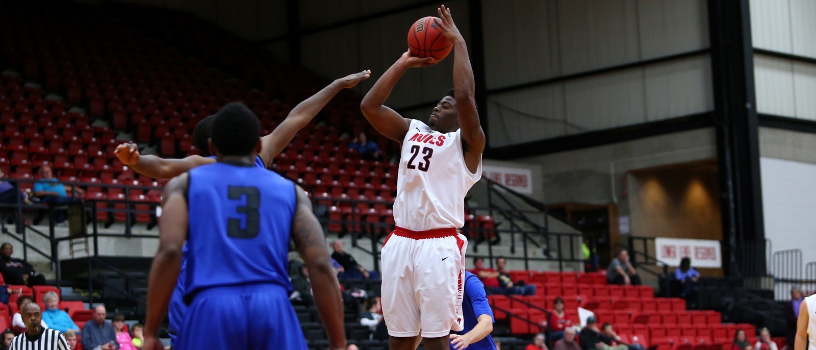 Donte Adams - Men's Basketball - University of Central Missouri Athletics