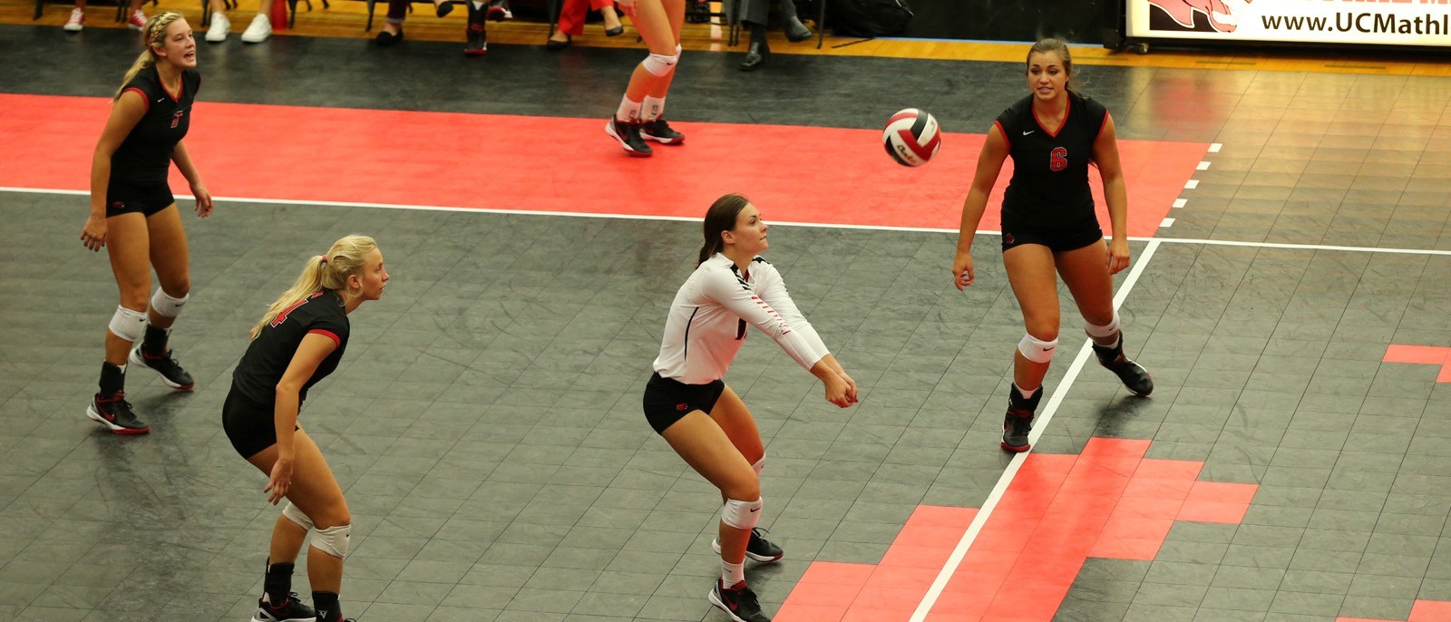 Annie Reilly - Women's Volleyball - University of Central Missouri ...
