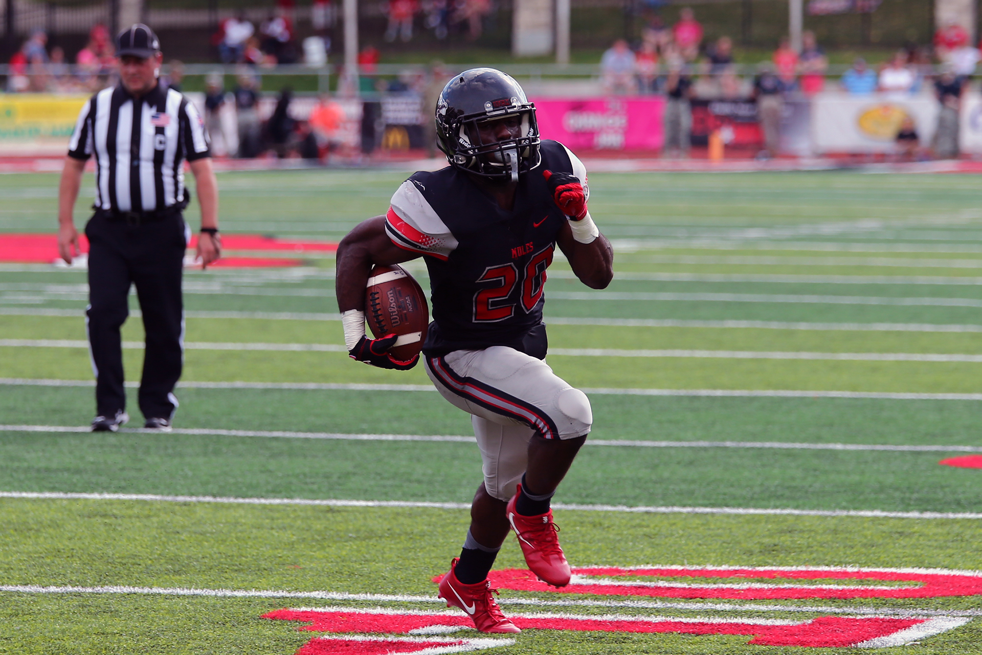 Mules Set Total Offense Record in Win - University of Central Missouri ...