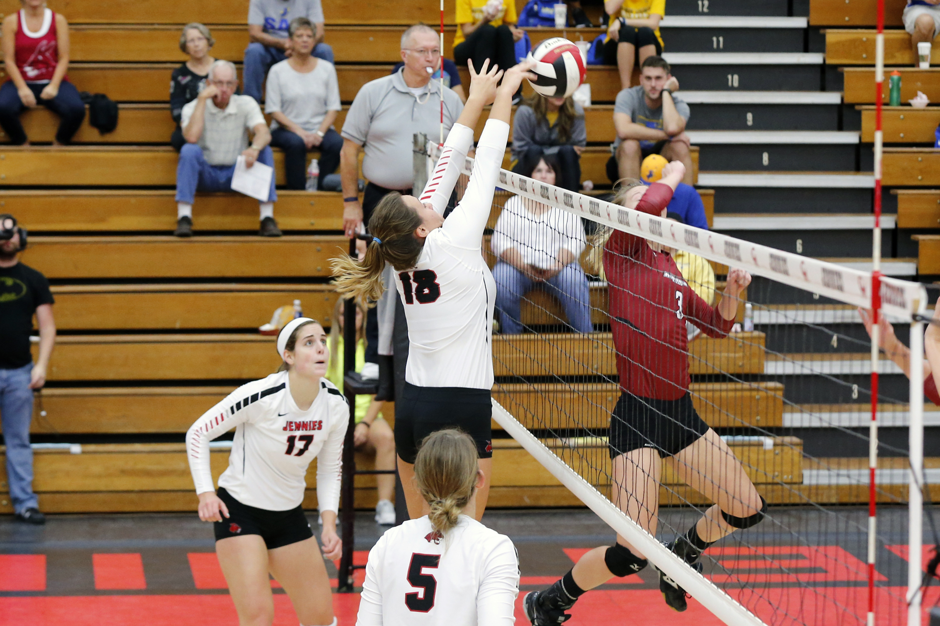 Molly Lawrence - Women's Volleyball - University of Central Missouri ...