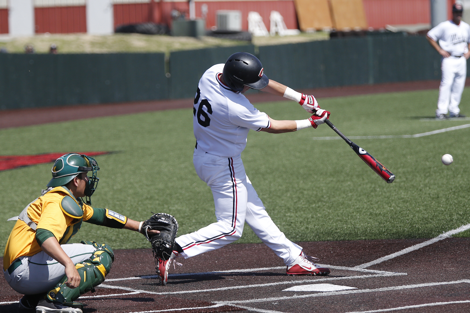 Mules Rack Up 14 Runs in Series Opening Win - University of Central ...