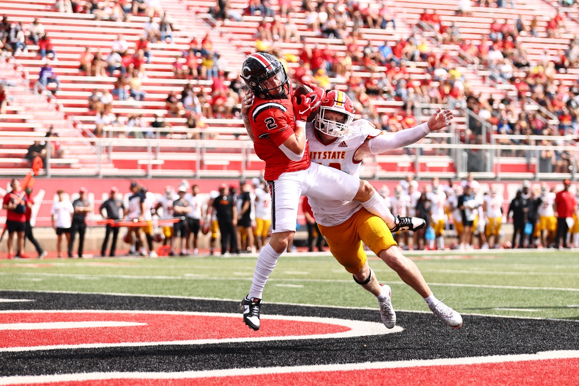 No. 3 Gorillas Inch Past Mules Football Saturday, 38-37 - University of ...