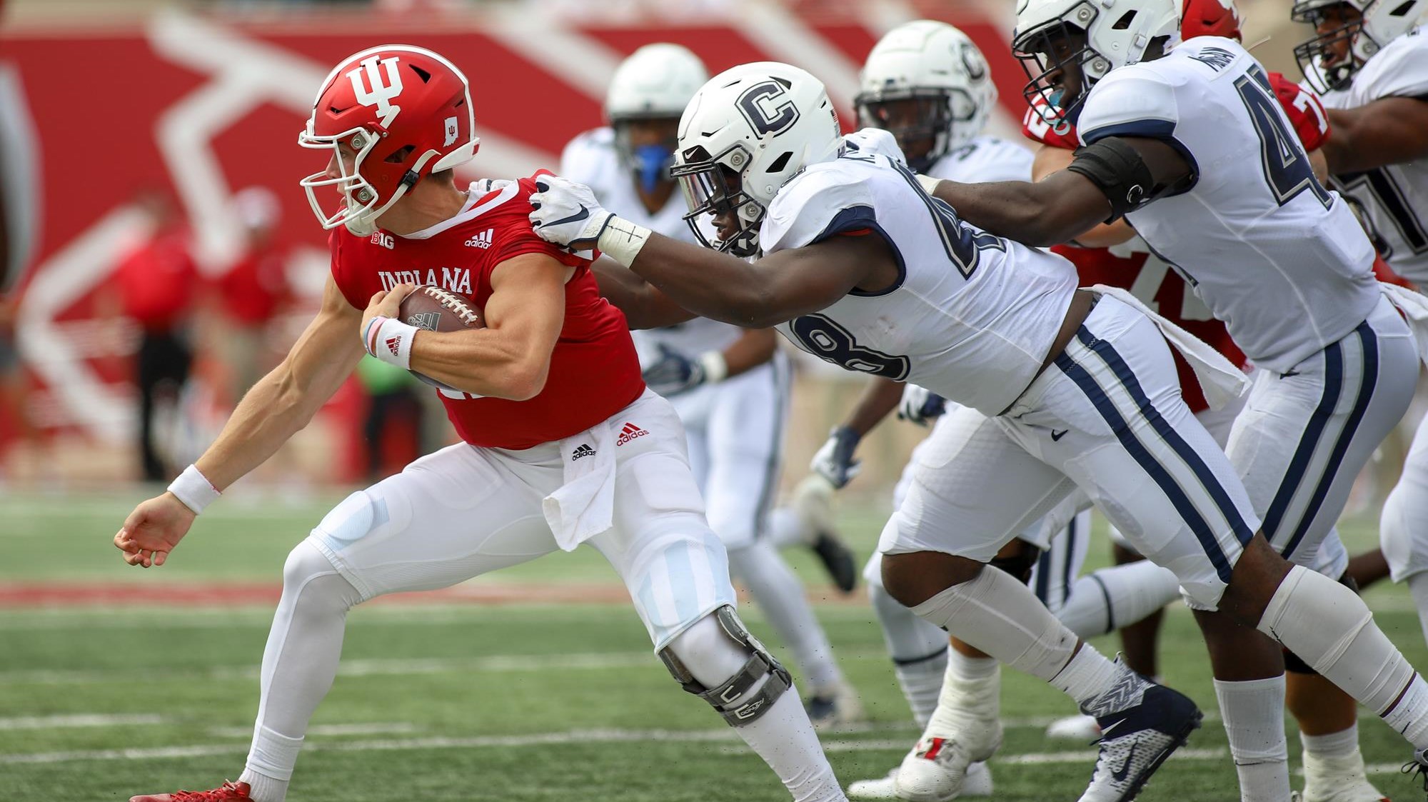 Kevon Jones - Football - University of Connecticut Athletics