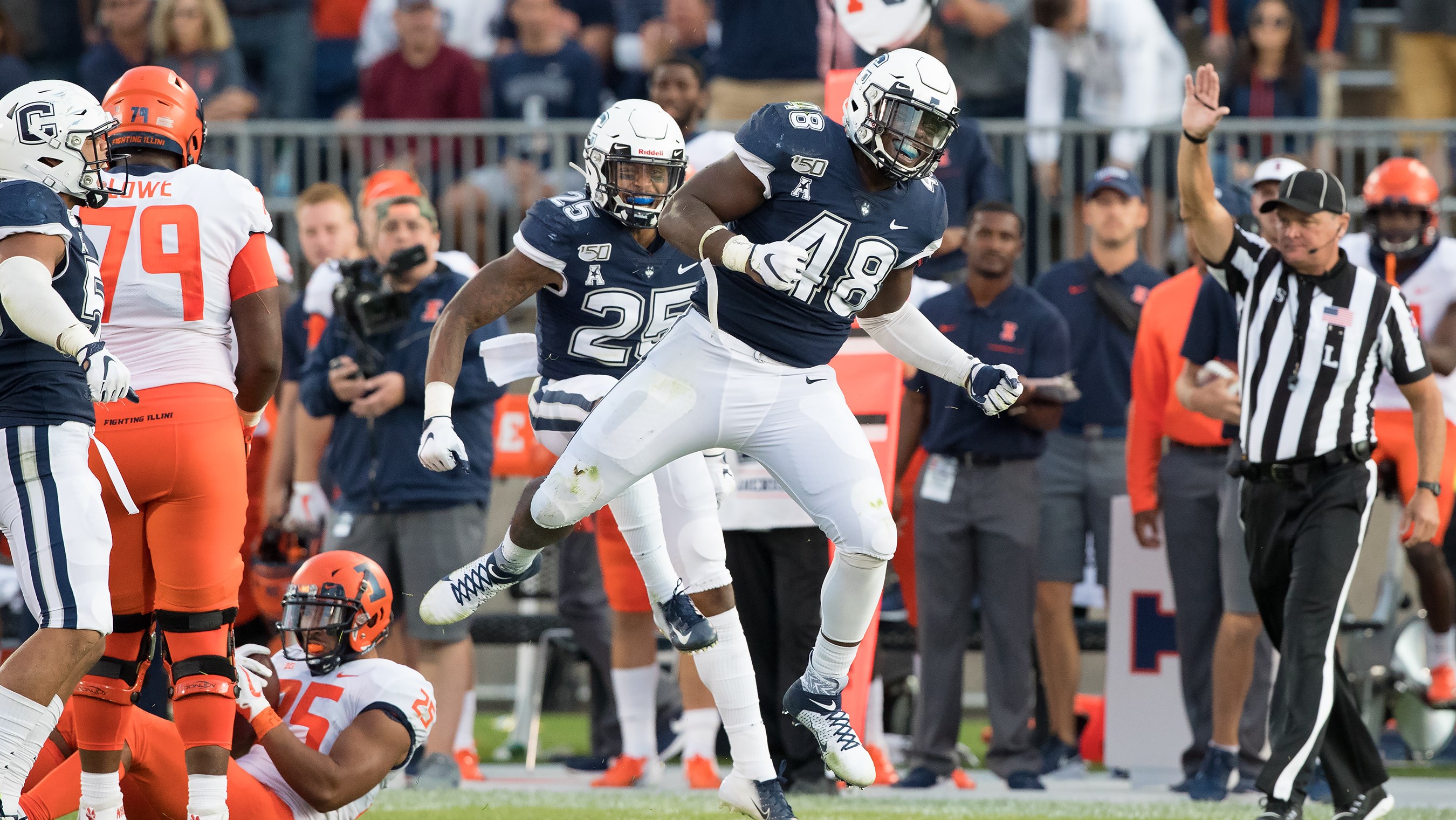 Kevon Jones - Football - University of Connecticut Athletics