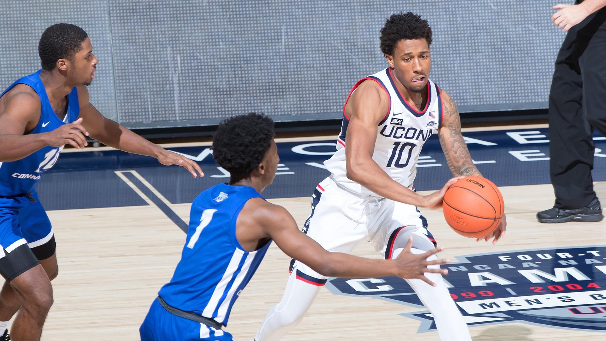 Brendan Adams - Men's Basketball - University of Connecticut Athletics