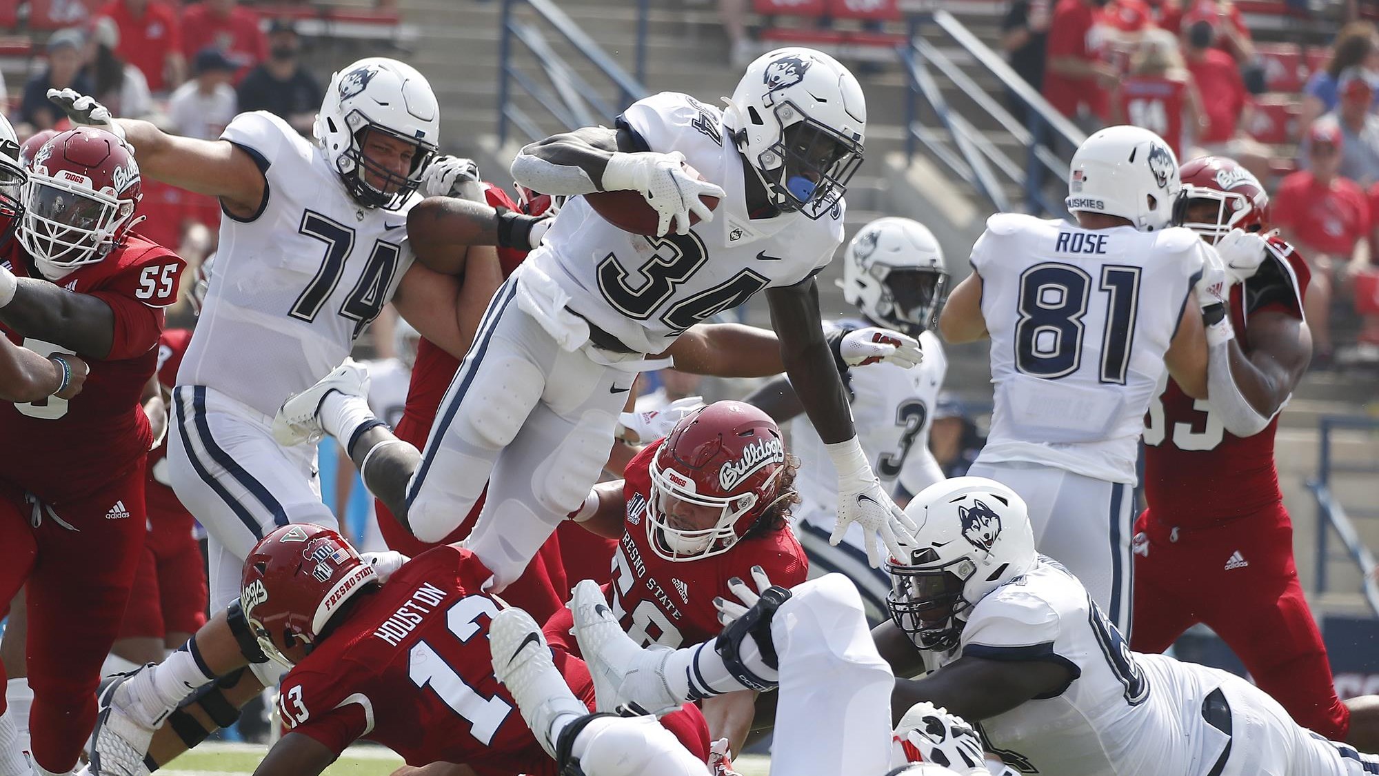 Kevin Mensah - Football - University of Connecticut Athletics