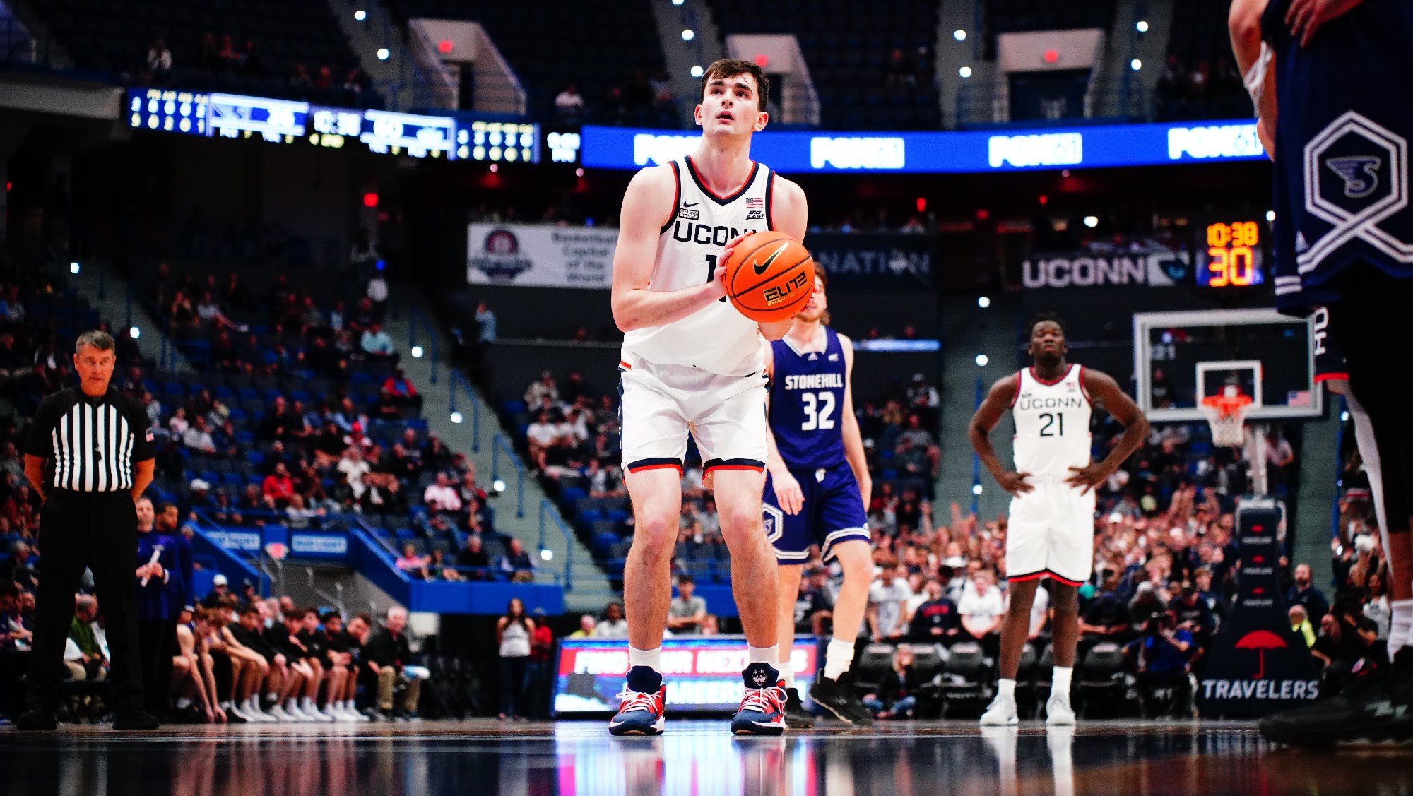 Alex Karaban - Men's Basketball - University of Connecticut Athletics