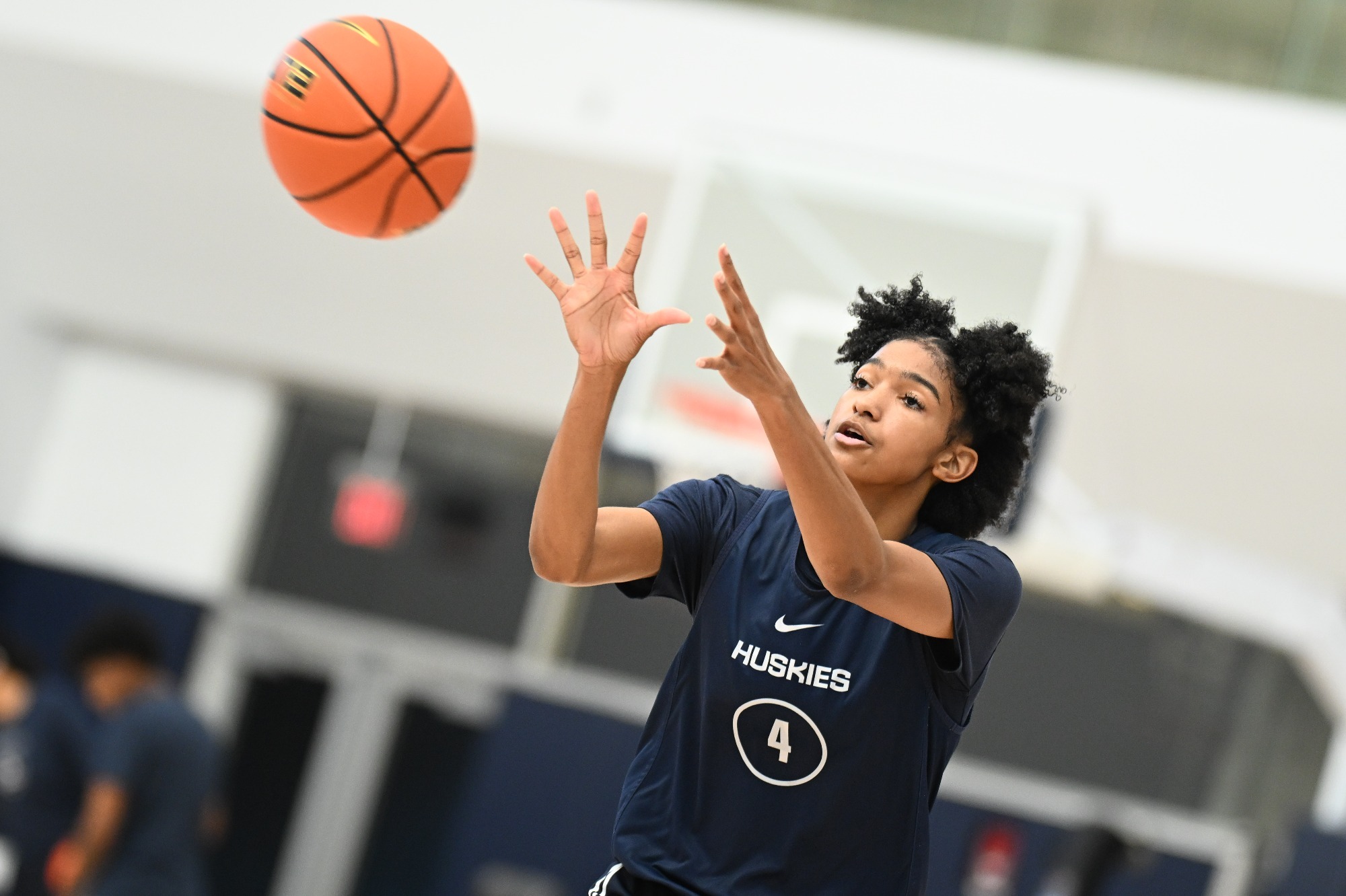 Qadence Samuels - Women's Basketball - University of Connecticut Athletics