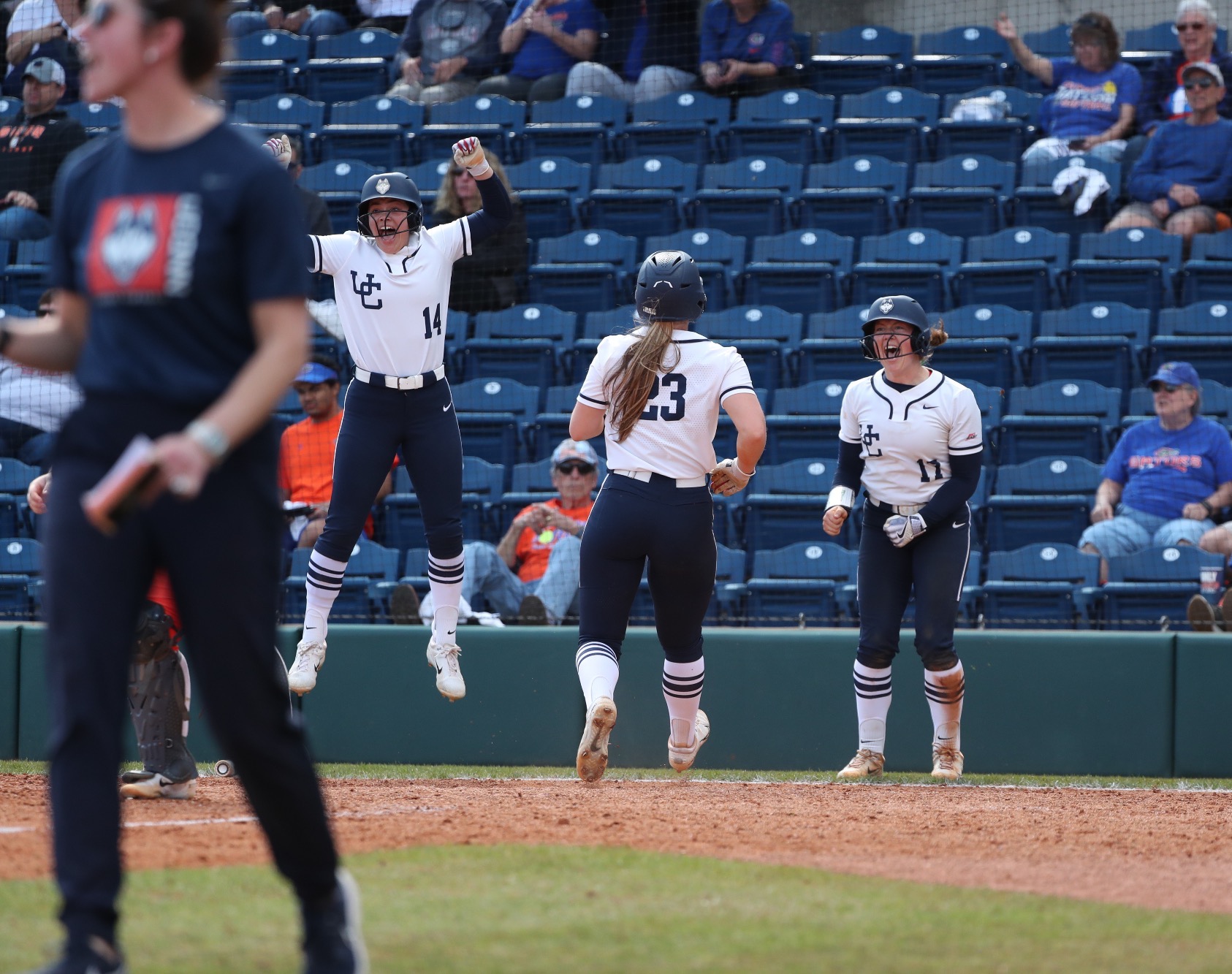 Lexi Hastings - Softball - University of Connecticut Athletics