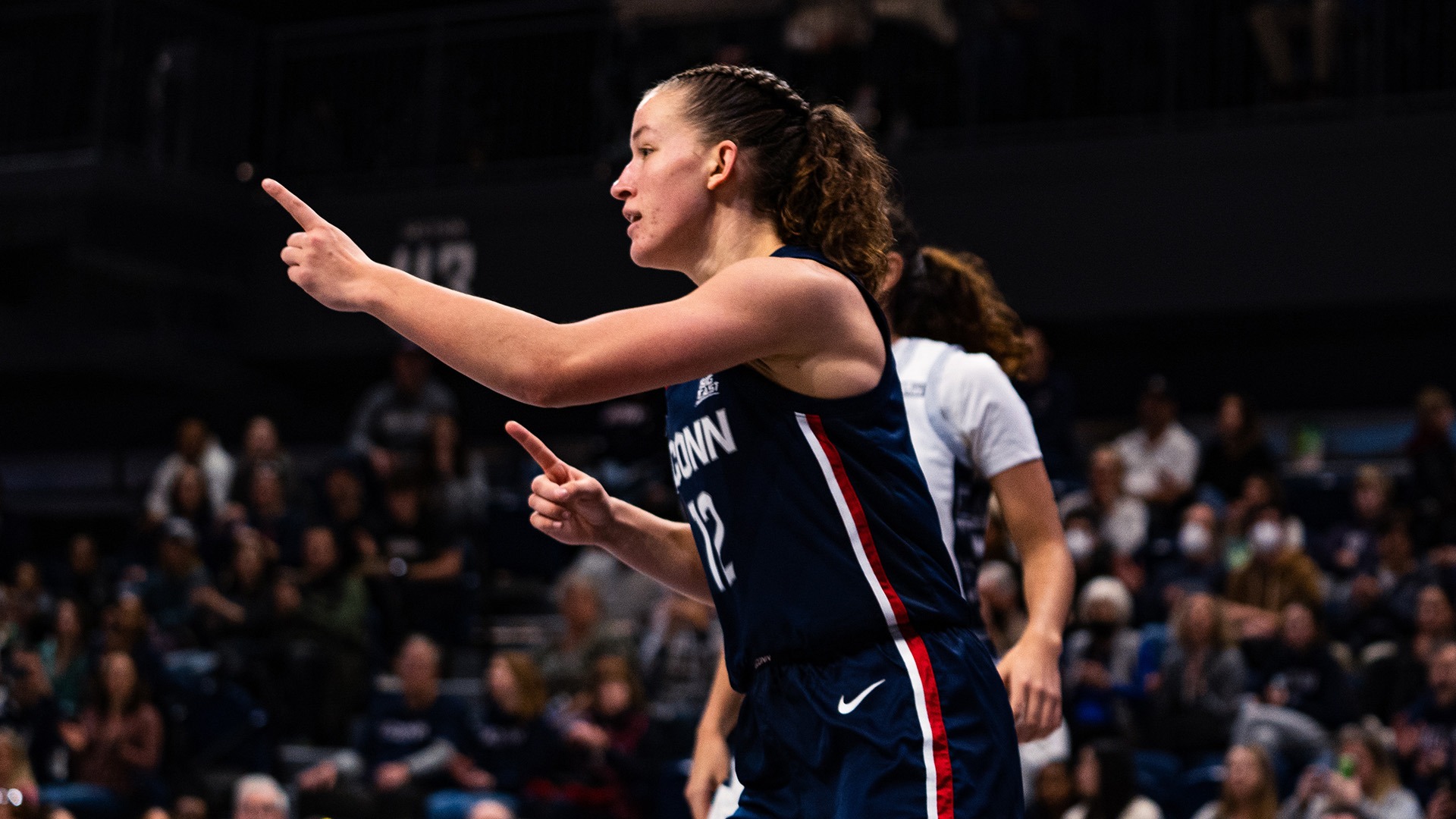 Ashlynn Shade - Women's Basketball - University of Connecticut Athletics