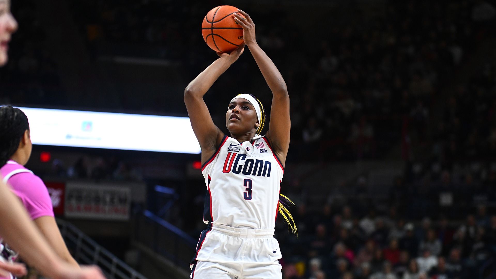 Aaliyah Edwards - Women's Basketball - University of Connecticut Athletics
