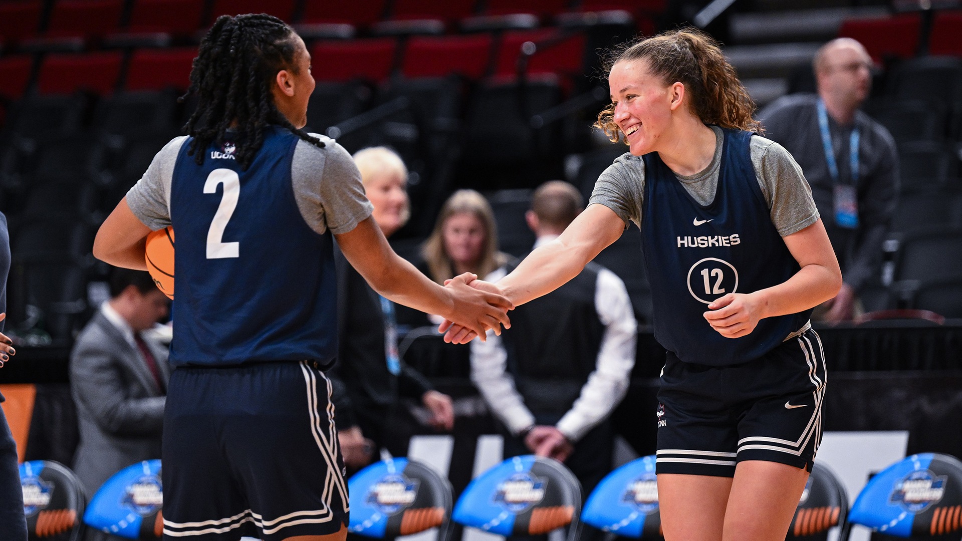Ashlynn Shade - Women's Basketball - University of Connecticut Athletics