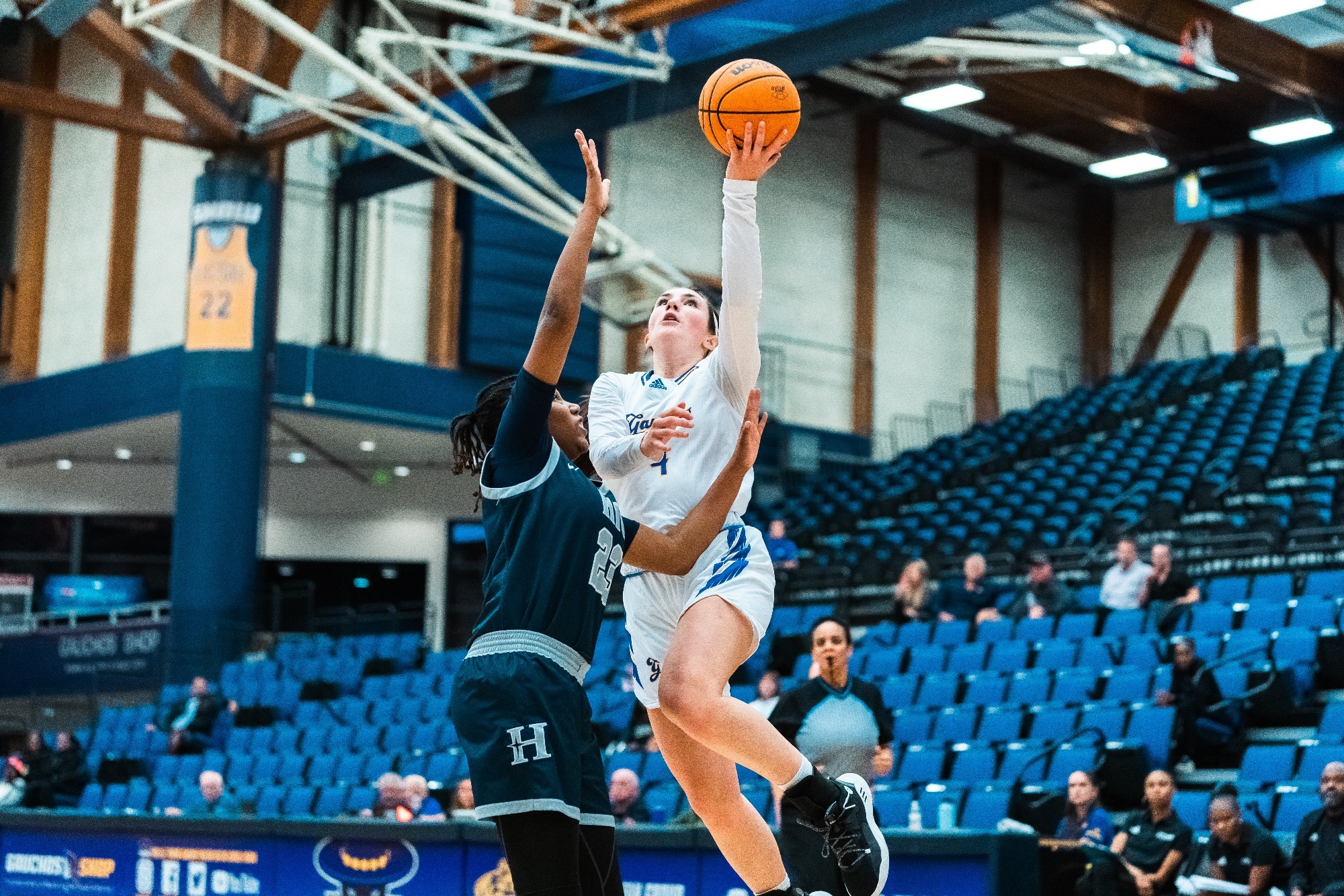 Kathleen Hutchens - 2023-24 - Women's Basketball - University of ...