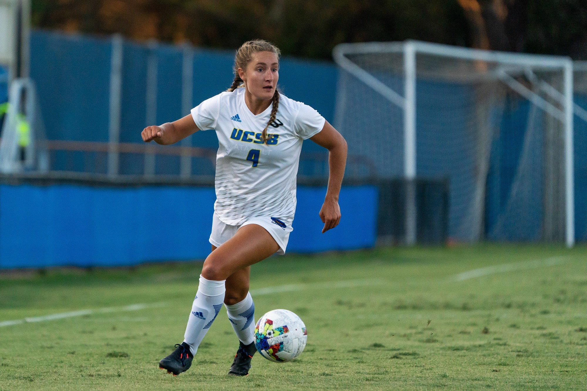 Lauren Helwig - 2023 - Women's Soccer - University of California, Santa ...