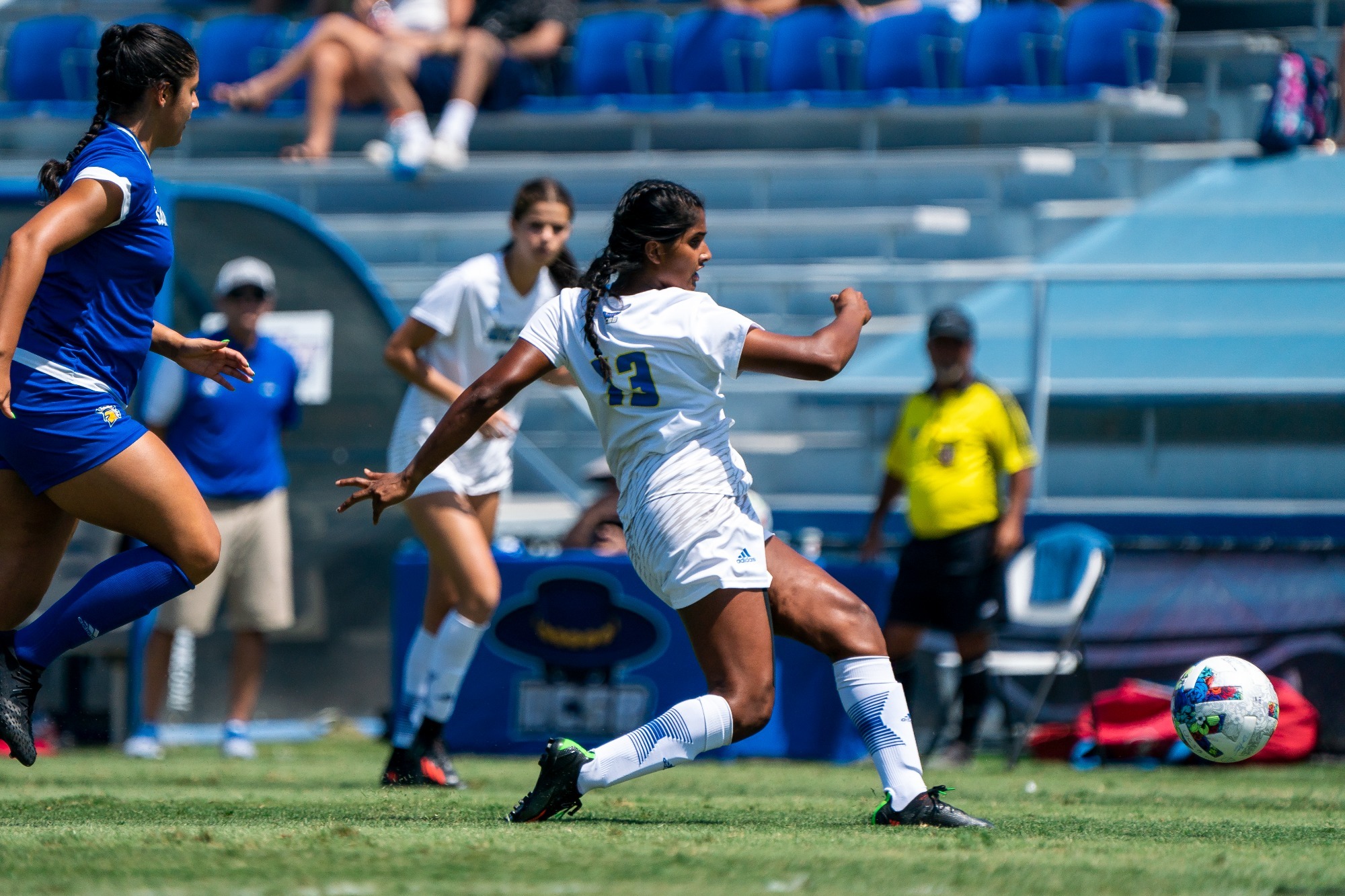 Manuri Alwis - 2023 - Women's Soccer - University of California, Santa ...