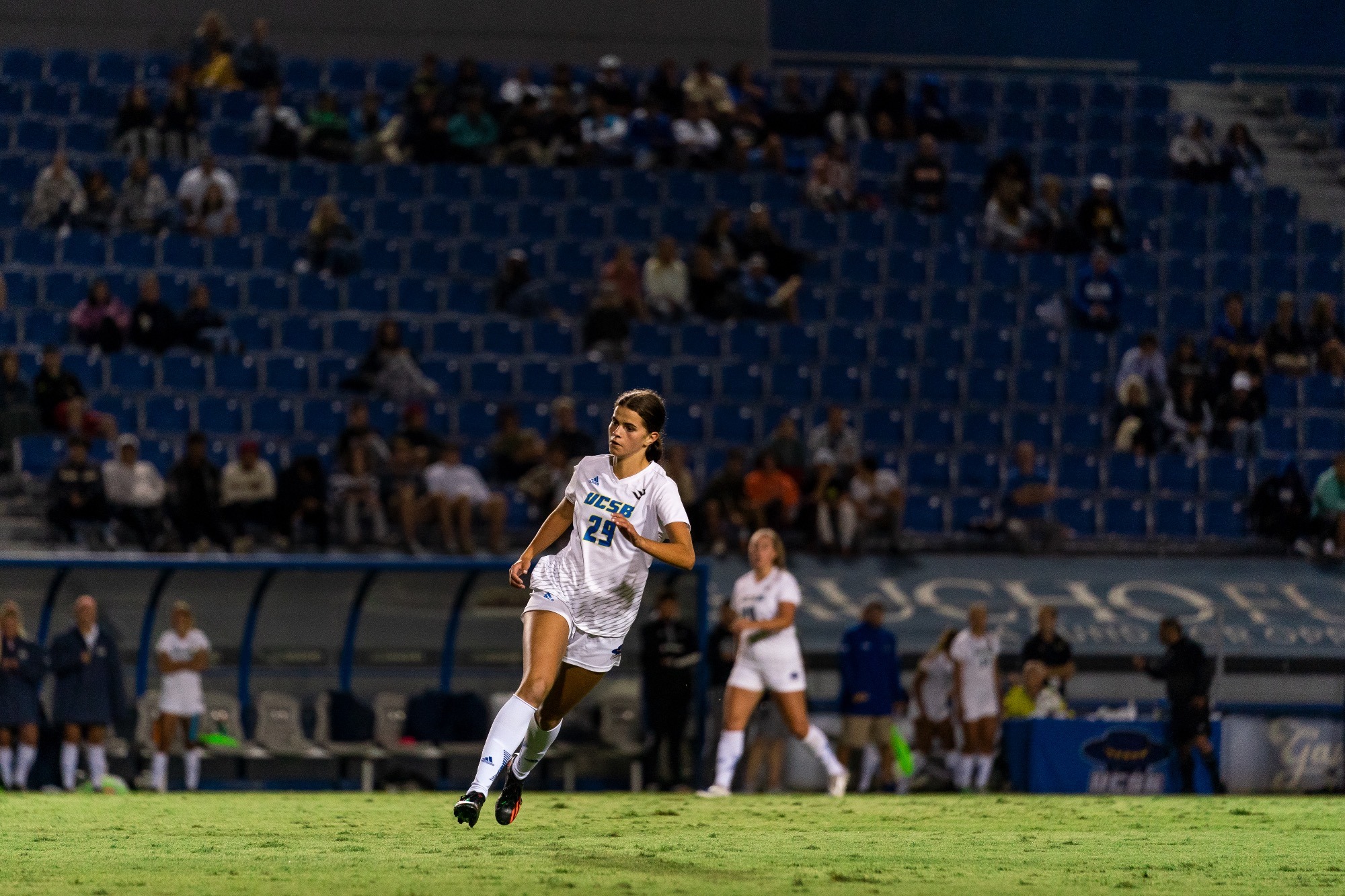 Sahve Beller - 2023 - Women's Soccer - University of California, Santa ...