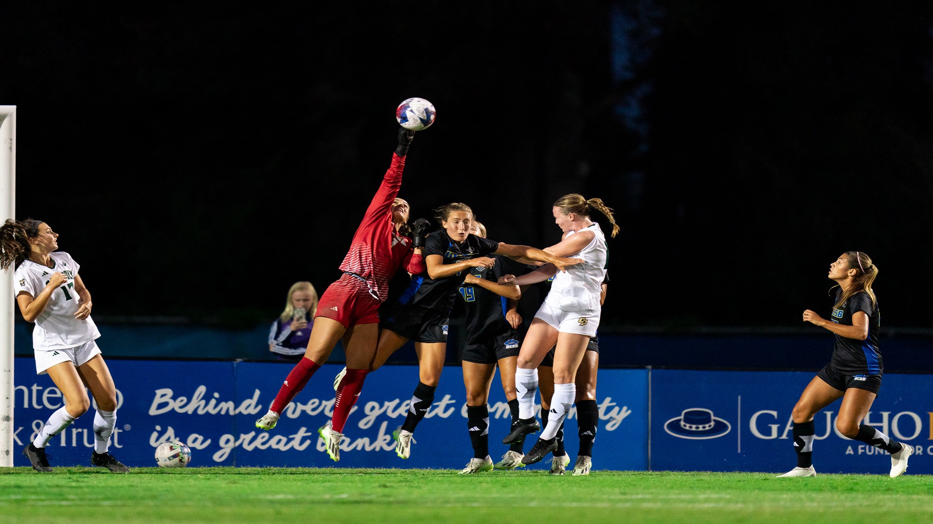 Taylor Little - 2023 - Women's Soccer - University of California, Santa ...