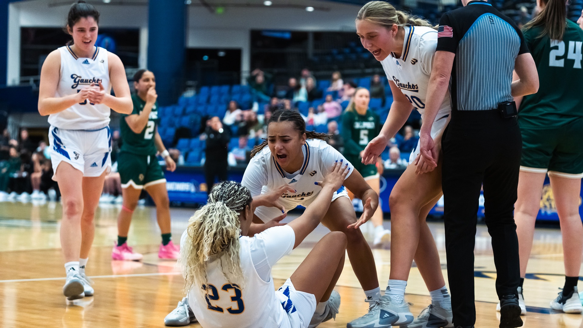 Alexis Whitfield - 2023-24 - Women's Basketball - University of ...