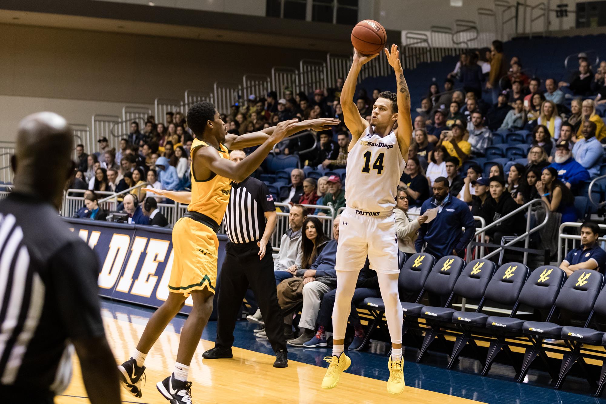 Christian Oshita - 2019-20 - Men's Basketball - UC San Diego