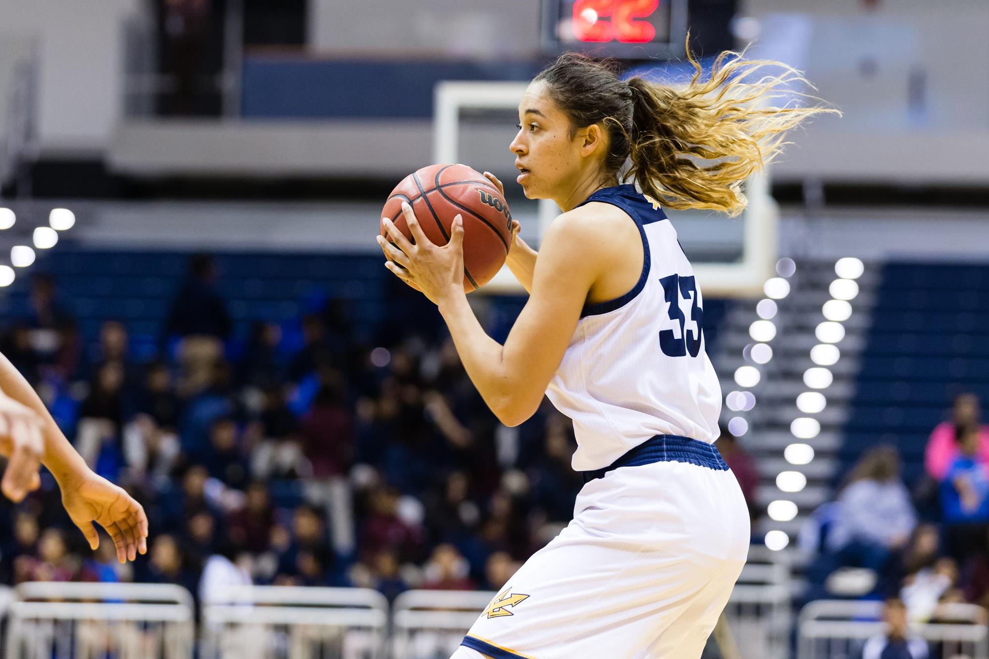 Mikayla Williams - 2018-19 - Women's Basketball - UC San Diego