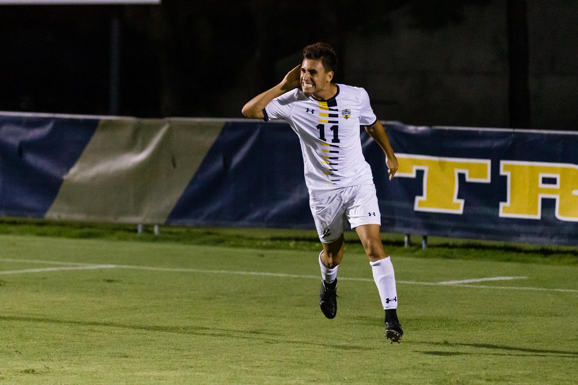 Jonathan Sabouri - 2019 - Men's Soccer - UC San Diego