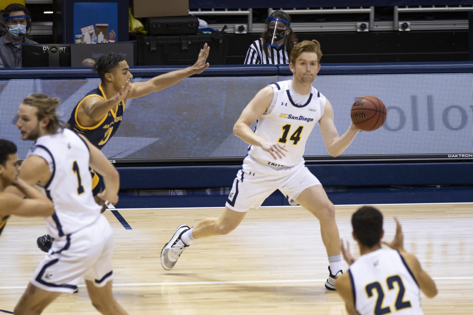 Jake Killingsworth - 2021-22 - Men's Basketball - UC San Diego