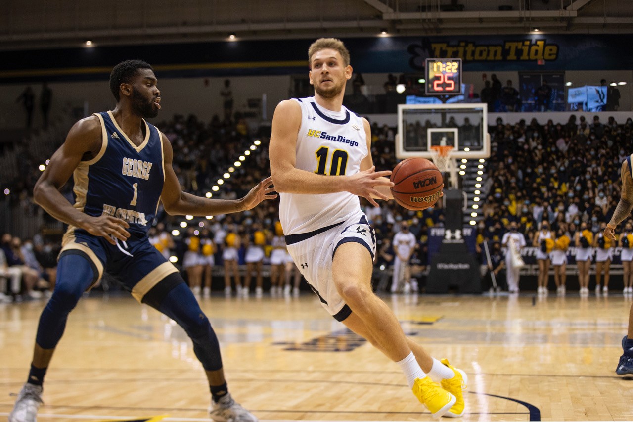 Toni Rocak - 2021-22 - Men's Basketball - UC San Diego