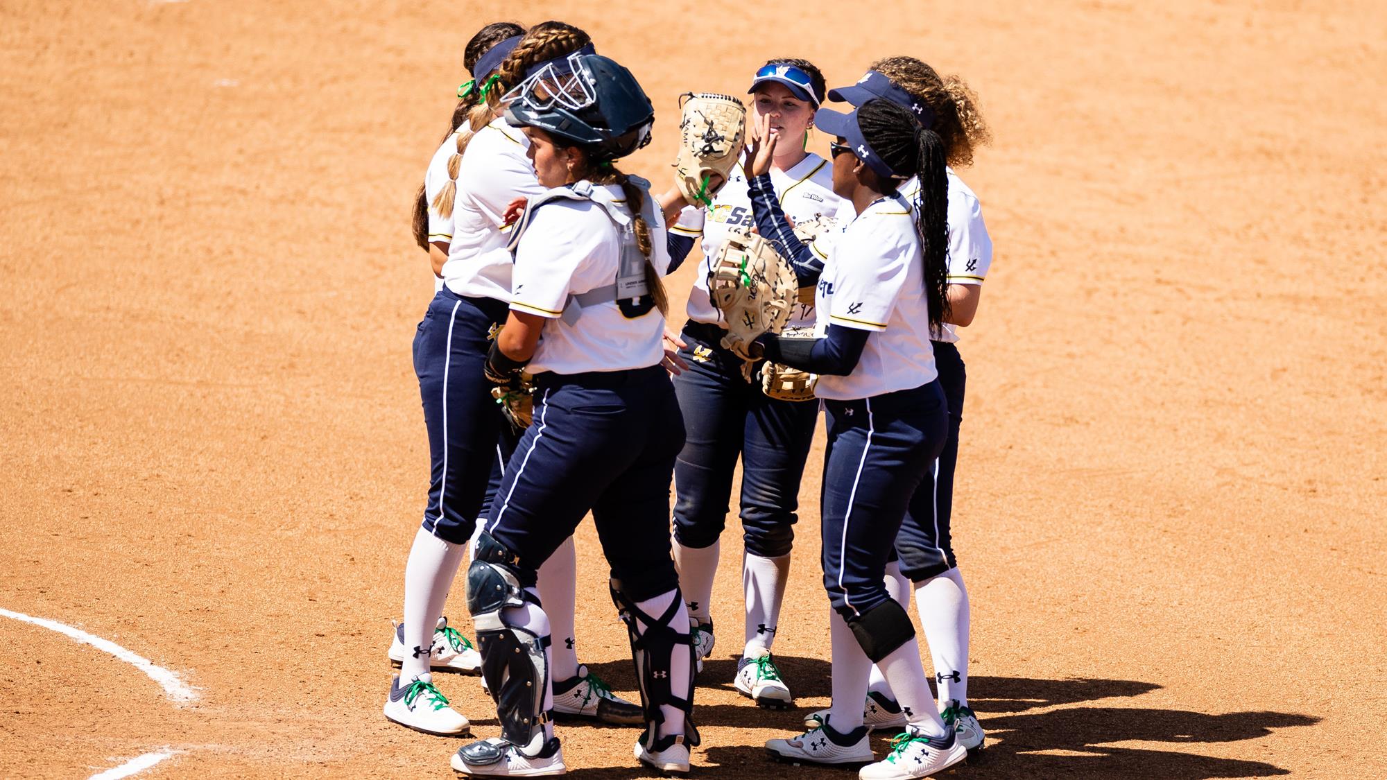 Tritons Split with Cal Poly in Back-To-Back One-Run Games - UC San Diego